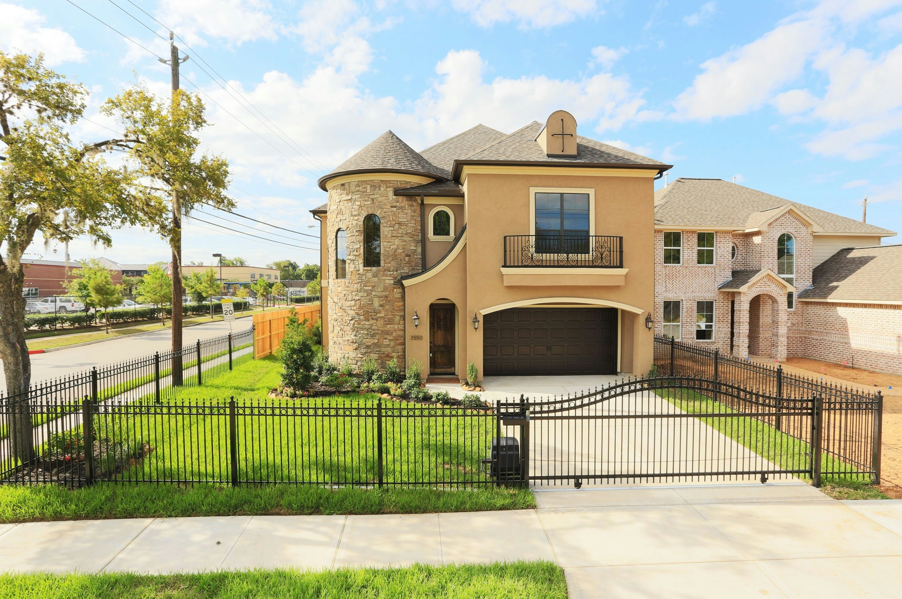 Tour 124479, Presented by Shad Bogany, Better Home Gardens|Gary Greene ...