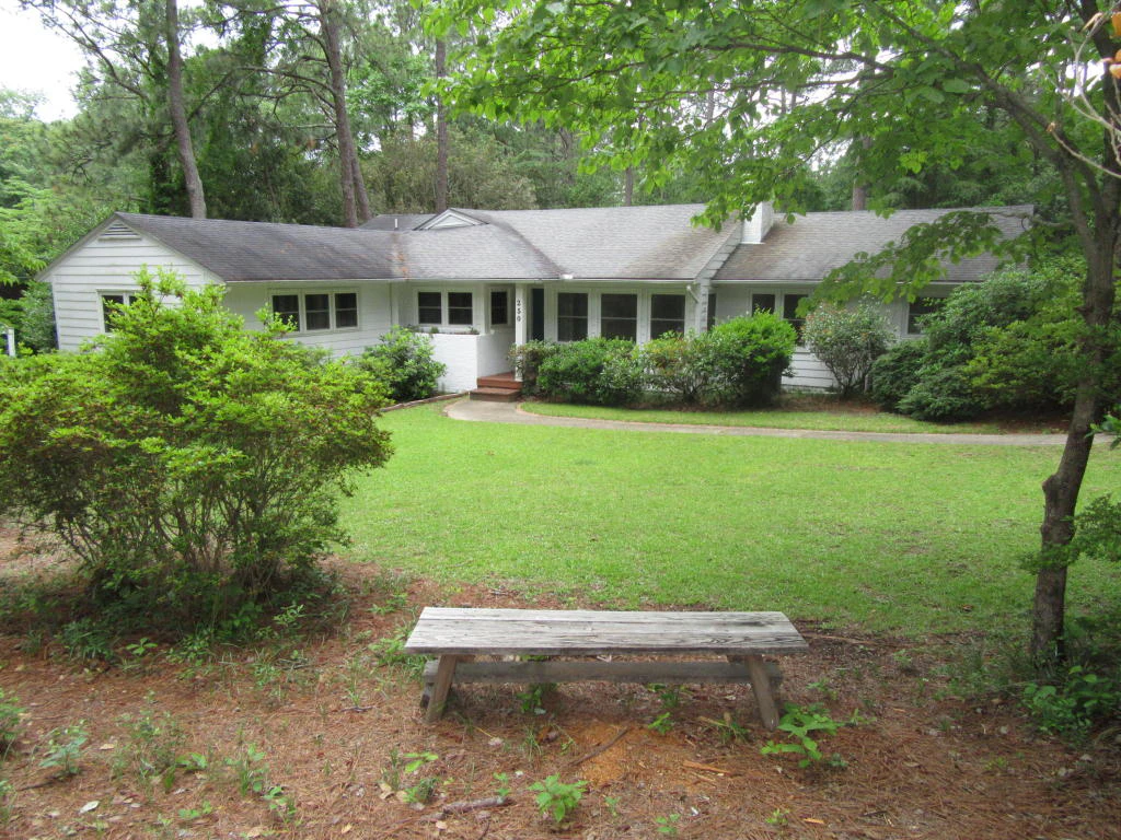 250 Hill Road Southern Pines NC 28387 Presented By Nicole Bowman 250-hill-road-southern-pines-nc-28387-presented-by-nicole-bowman