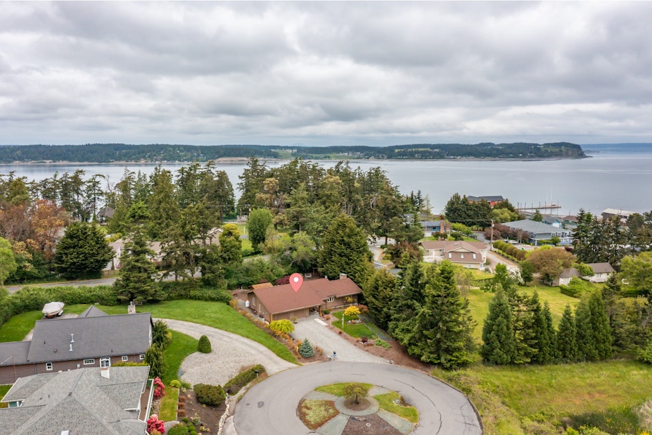 807 NW Krueger Street, Coupeville, WA 98239, Presented by Danny ...